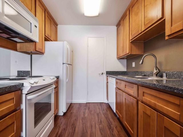 2 BR, 2 BA Apartment 1324 S Winchester Blvd Unit 078, San Jose, CA 95128