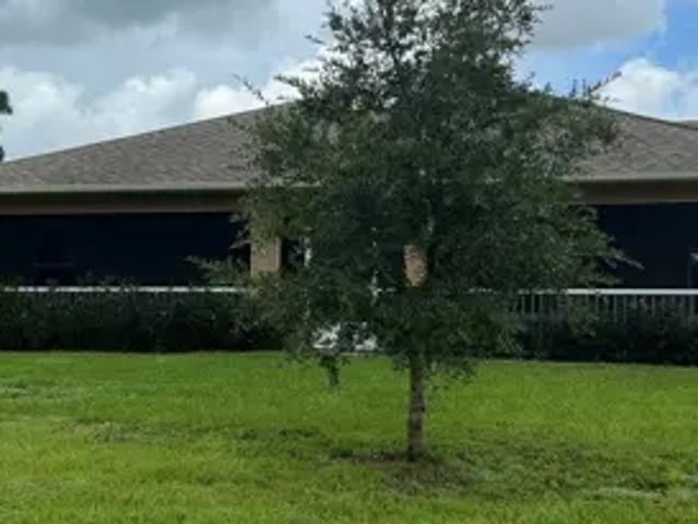 2 BR, 2 BA Apartment 13280 81st St, Fellsmere, FL 32948