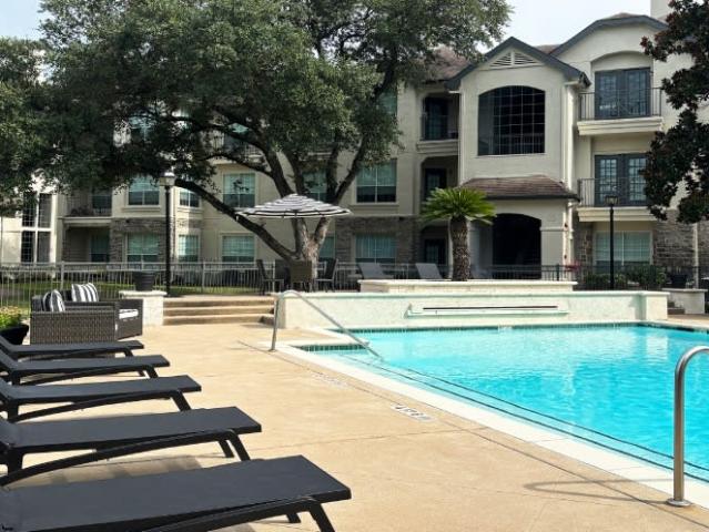 2 BR, 2 BA Apartment 1333 Eldridge Parkway Unit 1528, Houston, TX 77077