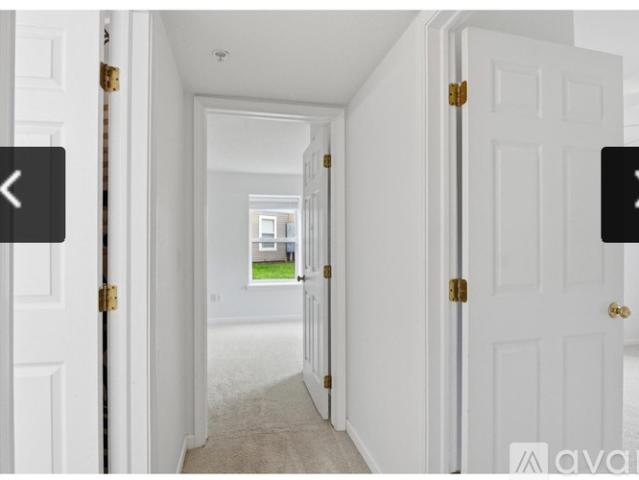 2 BR, 2 BA Apartment 1335 Millbrook Trail, Unit 1335 Millbrook Trail, Ann Arbor, MI 48108