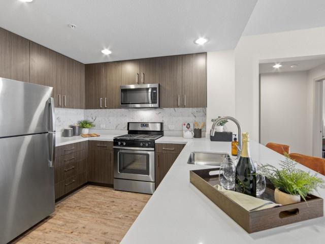 2 BR, 2 BA Apartment 1375 Sycamore ave Unit 0204, Hercules, CA 94547