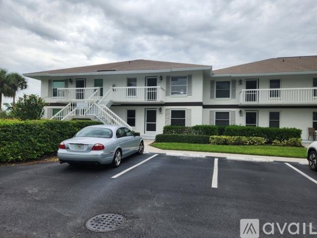 2 BR, 2 BA Apartment 1385 Mainsail Dr, Unit 1802, Naples, FL 34114