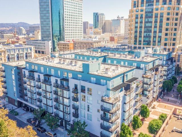 2 BR, 2 BA Apartment 1389 Jefferson Street Unit A607, Oakland, CA 94612