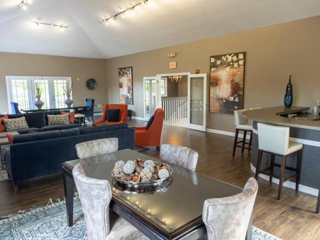 2 BR, 2 BA Apartment 1 Forest Ridge Road Unit DW080018, Derry, NH 03038