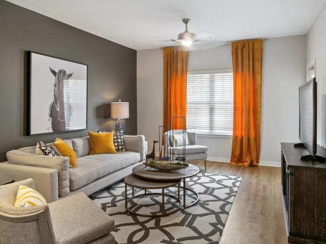 2 BR, 2 BA Apartment 1 Legacy Farm Dr SE Unit 2 434, Huntsville, AL 35802