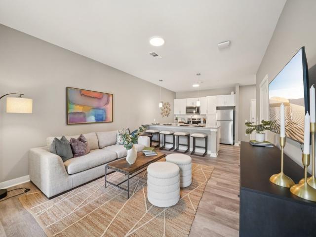 2 BR, 2 BA Apartment 2400 1st Avenue South Unit 113, Birmingham, AL 35233