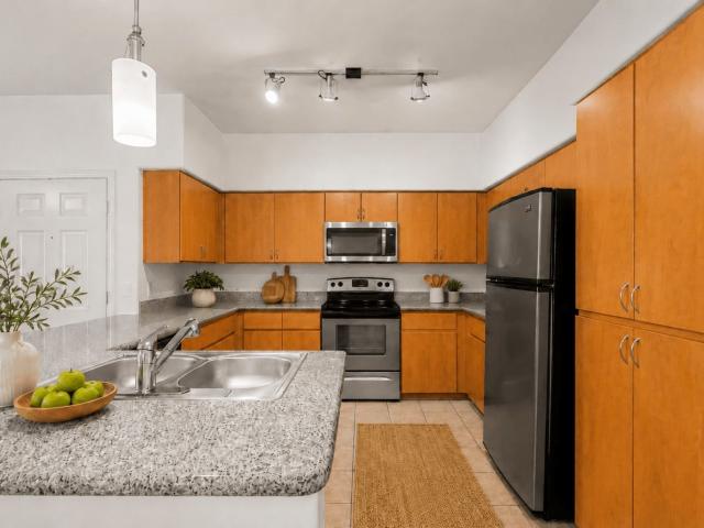 2 BR, 2 BA Apartment 2400 North Bullard Avenue Unit 1140, Goodyear, AZ 85395