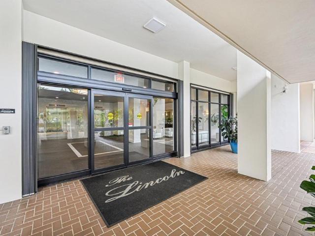 2 BR, 2 BA Apartment 2400 Presidential Way, West Palm Beach, FL 33401