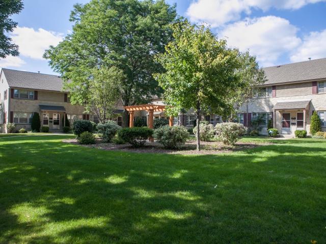 2 BR, 2 BA Apartment 240 E Chateau Pl Unit Most Affordable Available, Milwaukee, WI 53217