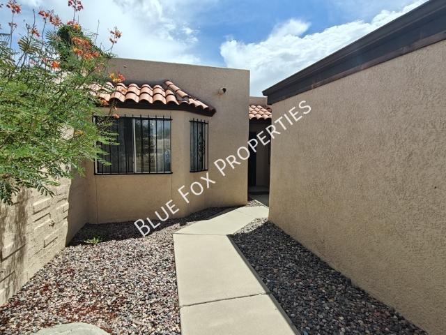 2 BR, 2 BA Apartment 2415 West Calle Retana, Tucson, AZ 85745