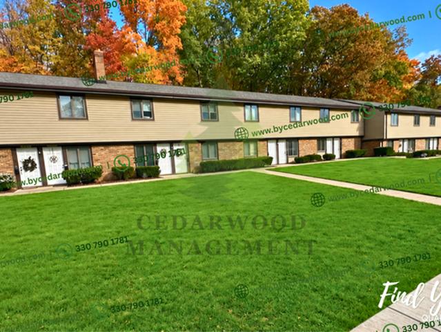2 BR, 2 BA Apartment 2424 2452 Echo Valley Dr, Unit 2435, Stow, OH 44224
