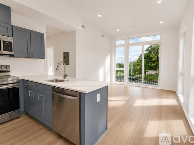 2 BR, 2 BA Apartment 2425 20th St NE, Unit 12, Washington, DC 20018