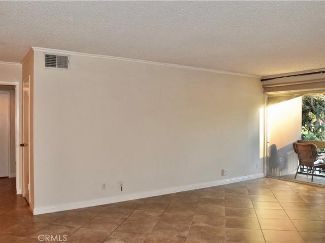 2 BR, 2 BA Apartment 24525 Trevino Drive, Valencia, CA 91355