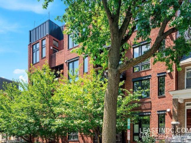 2 BR, 2 BA Apartment 245 15th Street, Washington, DC 20003
