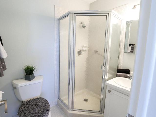 2 BR, 2 BA Apartment 2480 Juniper Drive, Delray Beach, FL 33445