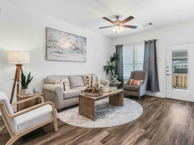 2 BR, 2 BA Apartment 2490 S Loop 336 W Unit 1105, Conroe, TX 77304
