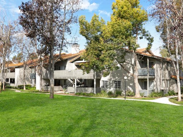 2 BR, 2 BA Apartment 24922 Hidden Hills Road Unit P, Laguna Niguel, CA 92677