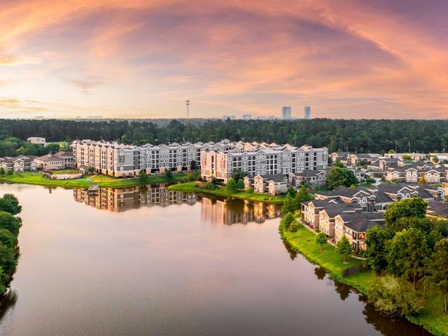 2 BR, 2 BA Apartment 2495 Sawdust Rd Unit 2204, Spring, TX 77380