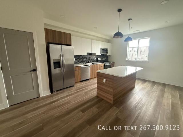 2 BR, 2 BA Apartment 2500 E Tioga Upper Level neral Application Link Even Numbers, Philadelphia, PA 19134