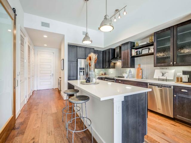2 BR, 2 BA Apartment 2500 McKinney Avenue Unit 0821, Dallas, TX 75201