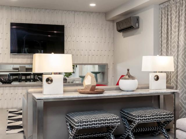 2 BR, 2 BA Apartment 2501 Alton Pkwy Unit 1225, Irvine, CA 92606