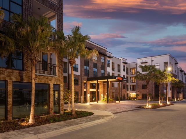 2 BR, 2 BA Apartment 2501 N Orange Blossom Trail Unit 326, Orlando, FL 32804