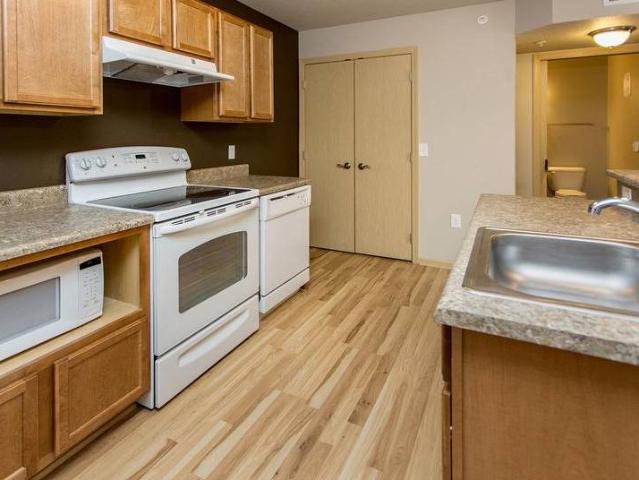 2 BR, 2 BA Apartment 2503 Cedar Street Unit 2609 302, Norwalk, IA 50211