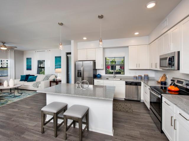 2 BR, 2 BA Apartment 2505 Liberty Park Dr Unit 6103, Cape Coral, FL 33909