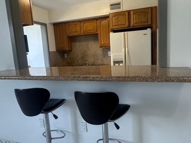 2 BR, 2 BA Apartment 250 180 Th Drive, Unit 306, Sunny Isles Beach, FL 33160