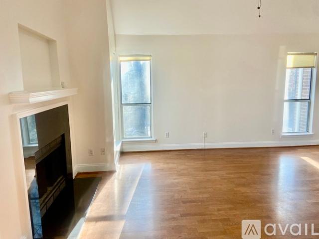 2 BR, 2 BA Apartment 2512 Cranbrook Lane, Unit 12, Charlotte, NC 28207
