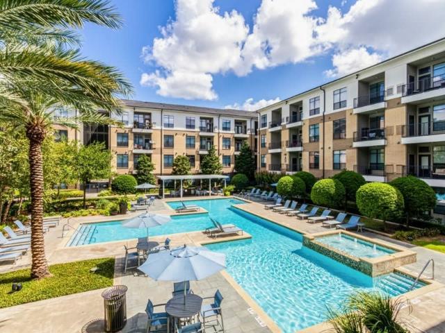 2 BR, 2 BA Apartment 2525 South Voss Road Unit 401, Houston, TX 77057