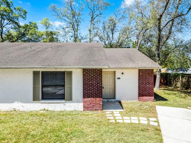 2 BR, 2 BA Apartment 2530 Kamnic Ct Winter Park, FL 32792