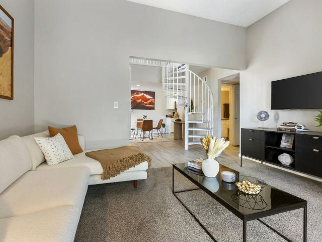 2 BR, 2 BA Apartment 255 N Granada Ave Unit 2035, Tucson, AZ 85701