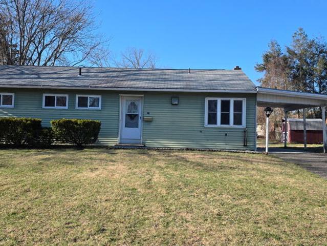 2 BR, 2 BA Apartment 25 Harrison St, Windsor Locks, CT 06096