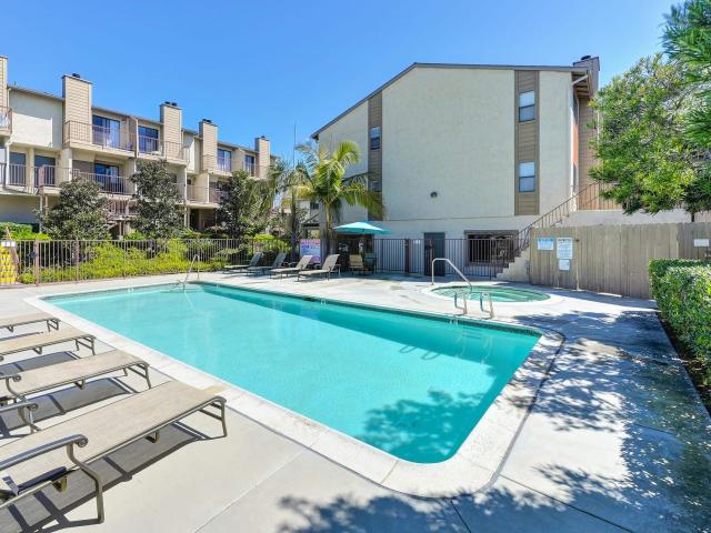 2 BR, 2 BA Apartment 2605 Jefferson Street Unit 2611 A, Carlsbad, CA 92008