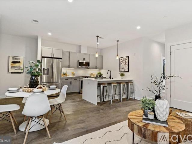 1 BR, 1 BA Apartment 2612 University Pl NW, Unit 1, Washington, DC 20009