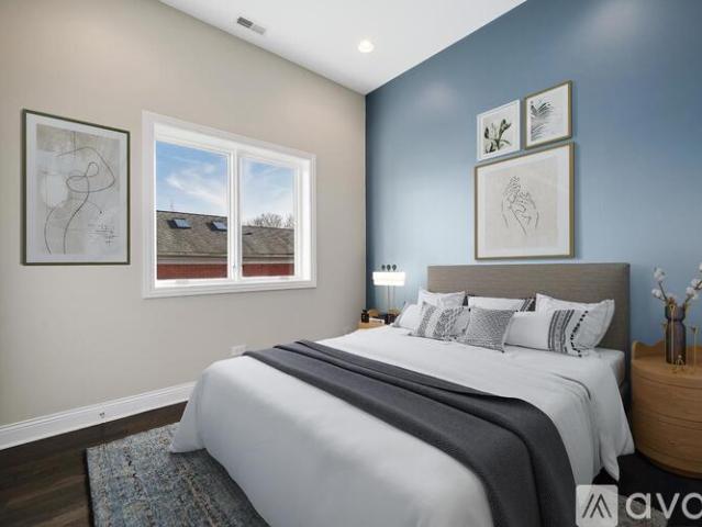 2 BR, 2 BA Apartment 2651 North Bosworth Avenue, Unit 2, Chicago, IL 60614