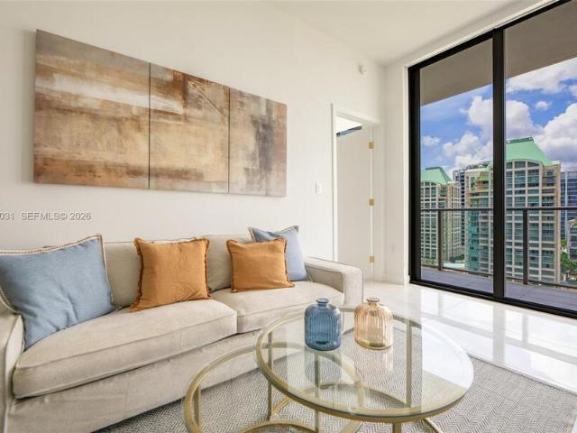 2 BR, 2 BA Apartment 2678 Tigertail Ave, COCONUT GROVE, FL 33133