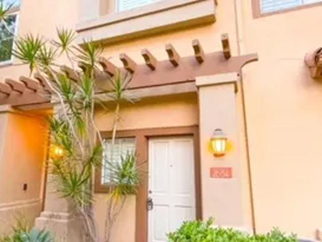 2 BR, 2 BA Apartment 2684 Dietrich Dr, Tustin, CA 92782