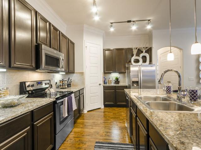 2 BR, 2 BA Apartment 26850 US Highway 380 E Unit 4201, Aubrey, TX 76227