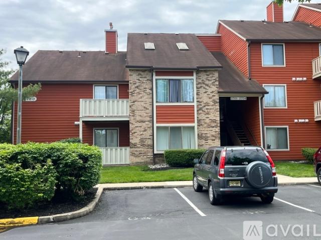 2 BR, 2 BA Apartment 2700 Sussex Court, Unit Brittany Commons, Mount Laurel Township, NJ 08054