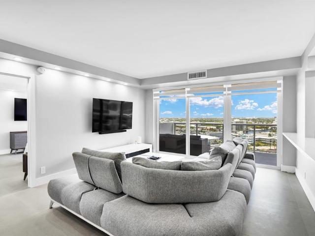 2 BR, 2 BA Apartment 2701 North Ocean Boulevard, Fort Lauderdale, FL 33308