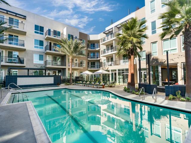 2 BR, 2 BA Apartment 2710 North Towne Avenue Unit 421, Pomona, CA 91767