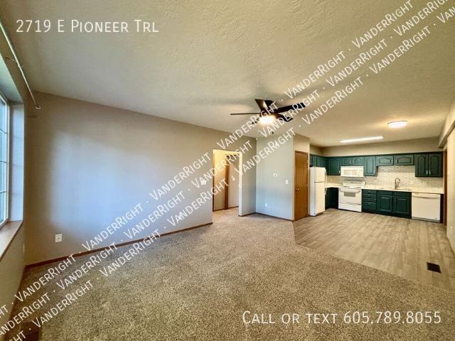 2 BR, 2 BA Apartment 2719 E Pioneer Trl, Sioux Falls, SD 57103