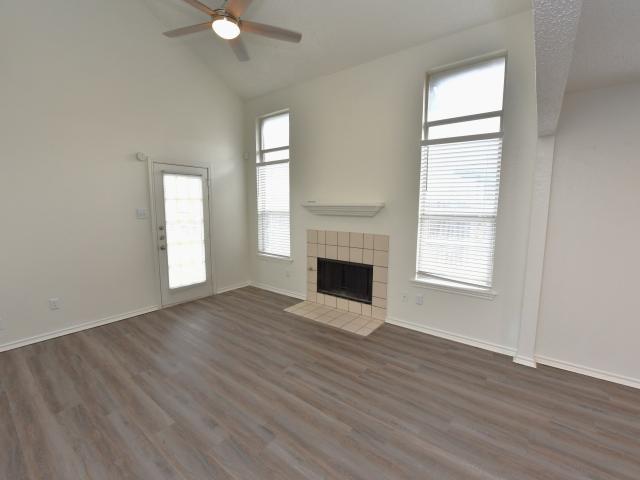 2 BR, 2 BA Apartment 2722 Frankford Ave Unit 1 X508 2, Lubbock, TX 79407