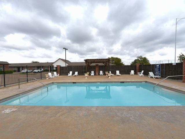 2 BR, 2 BA Apartment 2722 Frankford Avenue Unit 1 G 09C, Lubbock, TX 79407