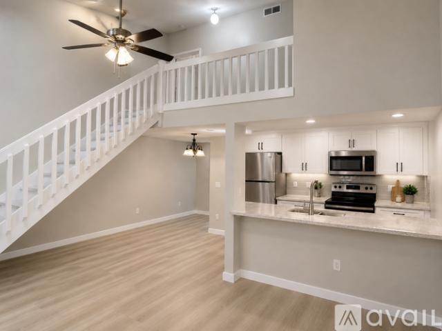 2 BR, 2 BA Apartment 2722 Tally Ho Ave, Unit 22, Orlando, FL 32826