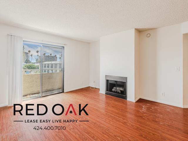 2 BR, 2 BA Apartment 2724 Abbot Kinney Blvd, Venice, CA 90291