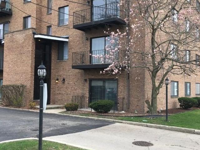 2 BR, 2 BA Apartment 2727 W 111th St, Chicago, IL 60655