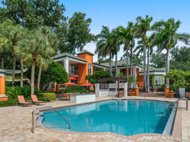 2 BR, 2 BA Apartment 2729 Seville Boulevard Unit Hudson, Clearwater, FL 33764